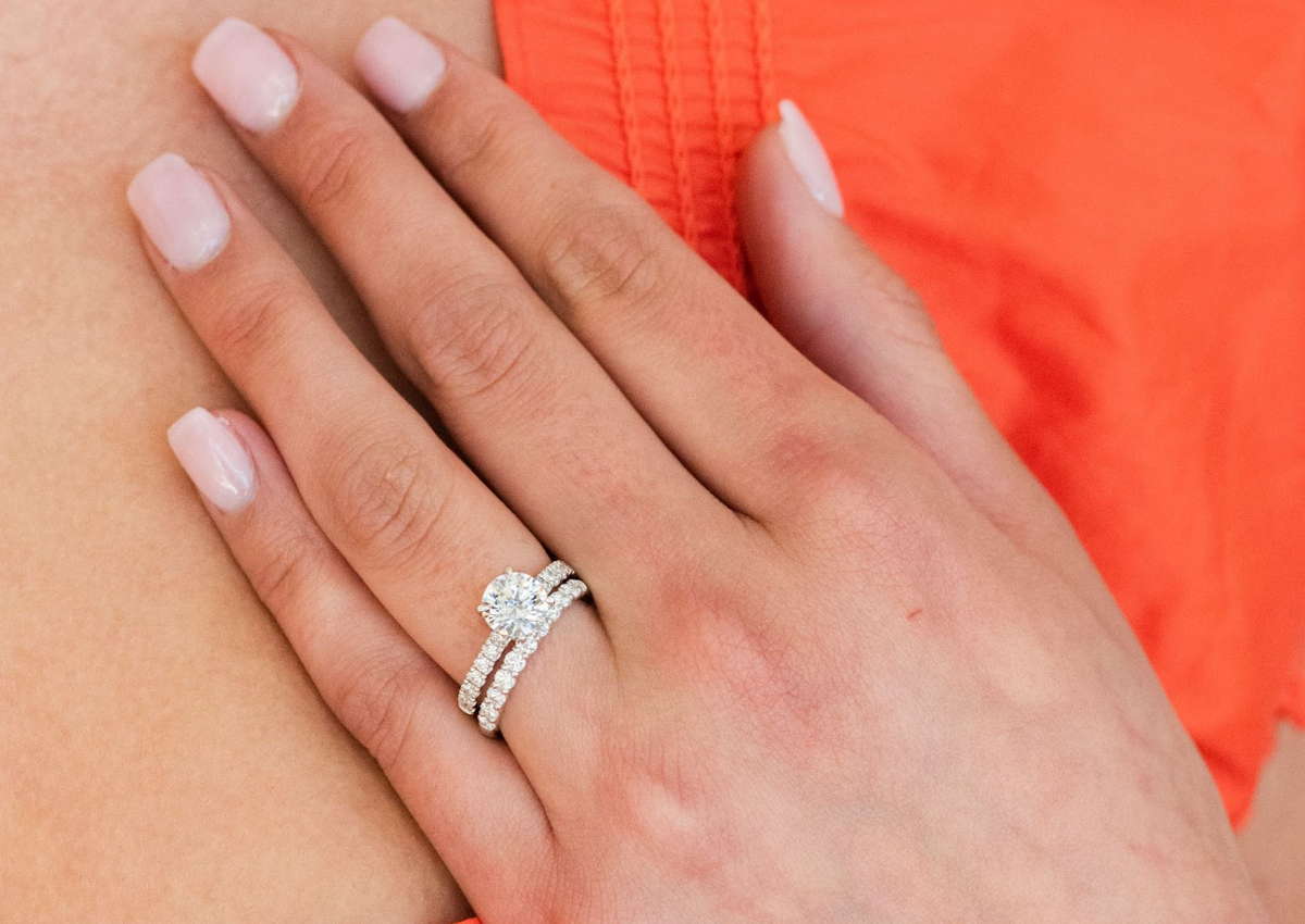 Remount Your Engagement Ring | Mountz Jewelers